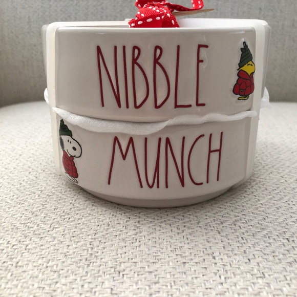Rae Dunn | Holiday | Nwt Snoopy And Woodstock Nibble And Munch Rae Dunn Stackable Snack Bowls ...